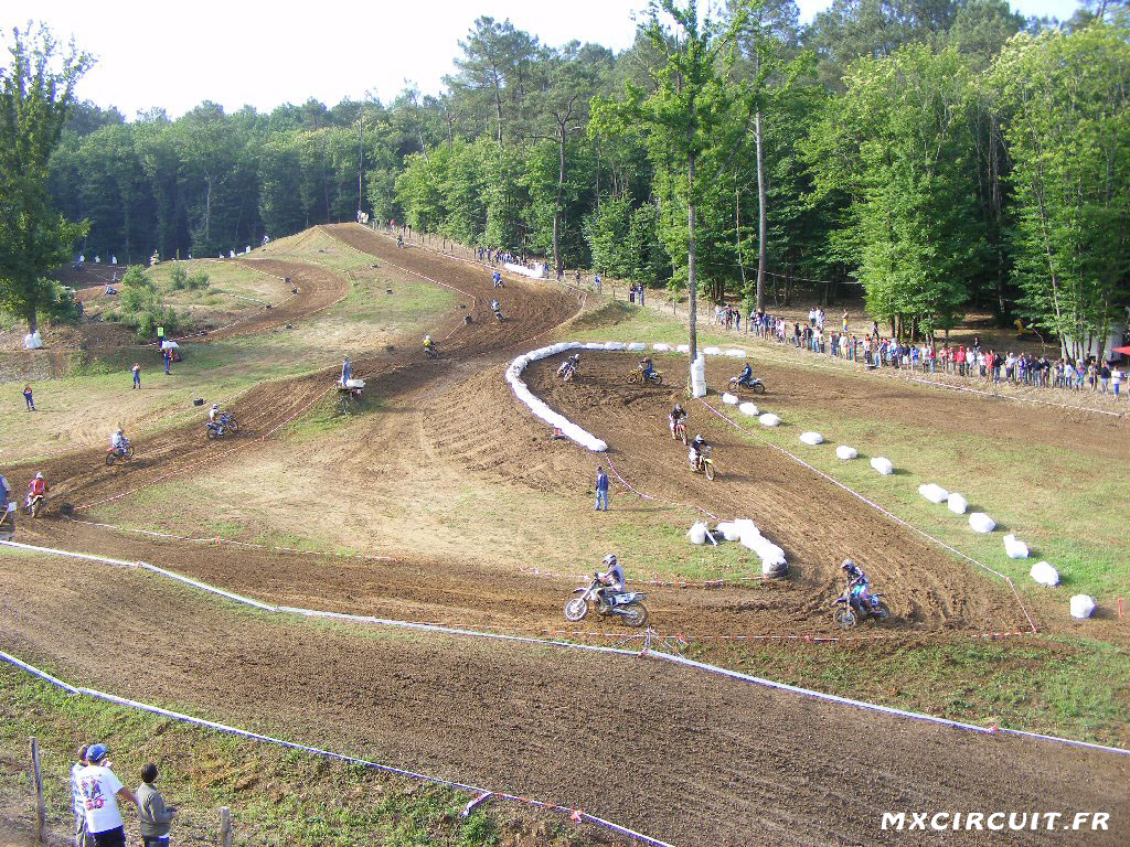 Photos du Terrain - Circuit Moto Cross de Saint Chamassy - MX Circuit.fr